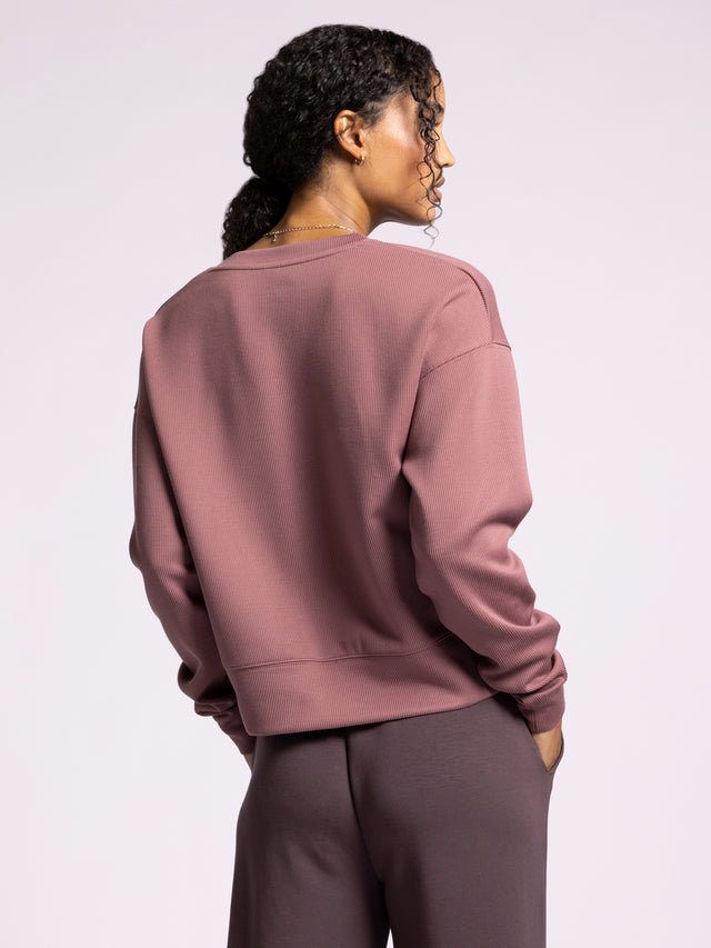 MARTINA V-NECK PULLOVER – Thread & Supply