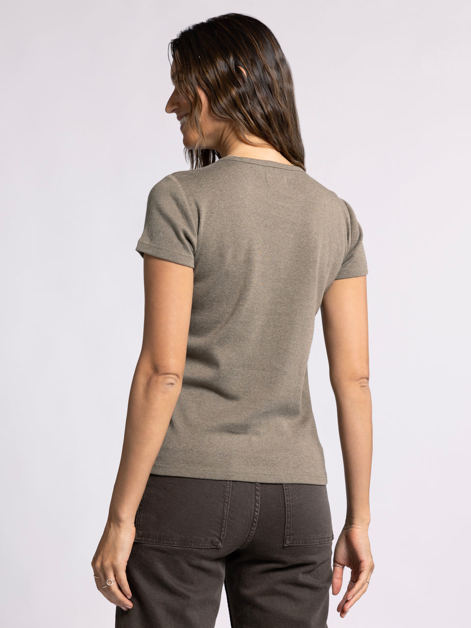 LEXI TEE – Thread & Supply