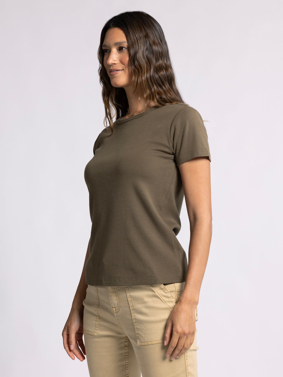 LEXI TEE – Thread & Supply